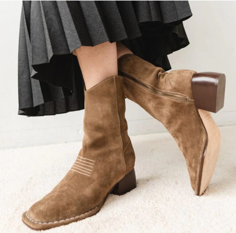 The Quietly Cool Boot That Makes Every Spring Outfit Better - Shopping ...